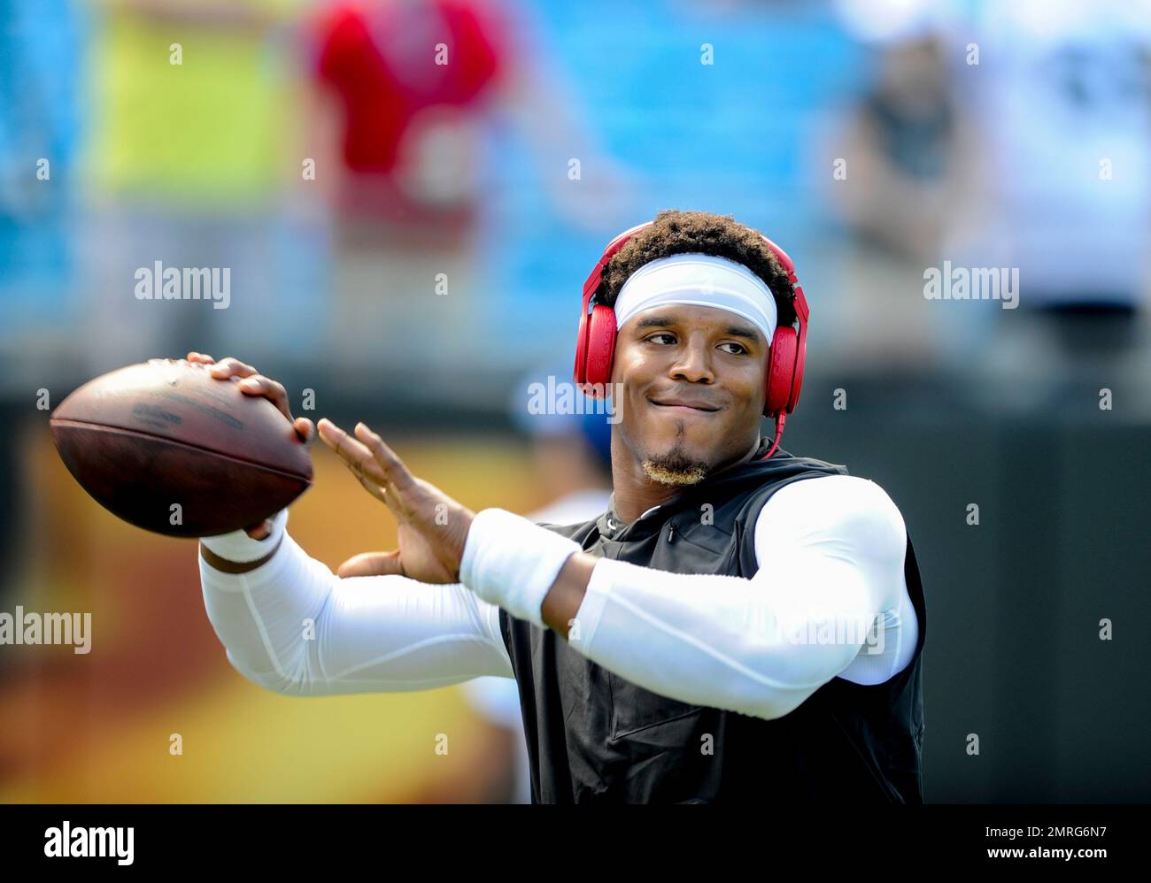 Carolina Panthers quarterback Cam Newton warms up prior to an NFL ...