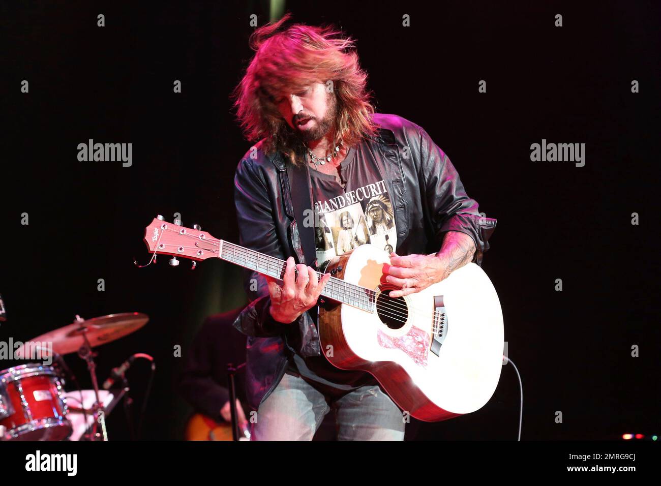 Artist Billy Ray Cyrus performs at the Nashville Songwriters ...