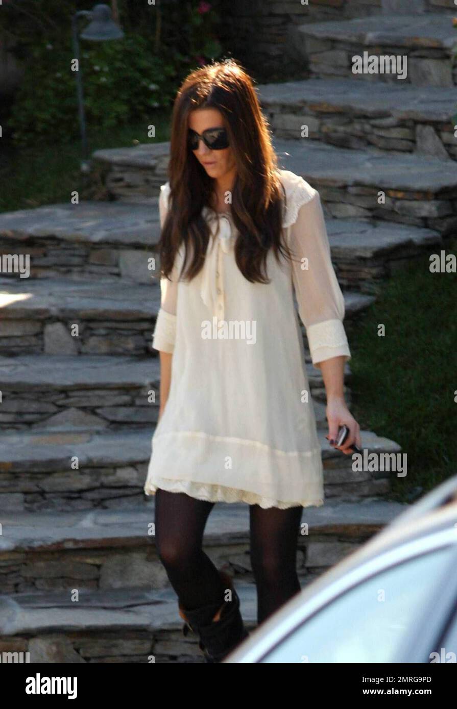 Exclusive!! Kate Beckinsale is picked up at her home by limo and taken ...