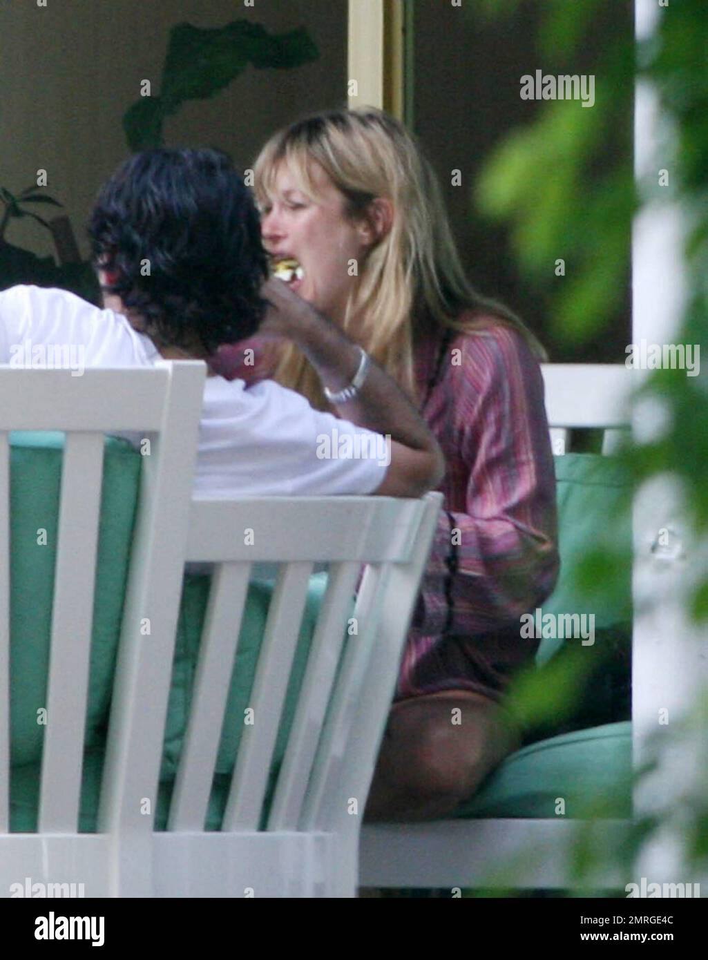 Exclusive!! Kate Moss and pals partied till 3am in a local Miami ...
