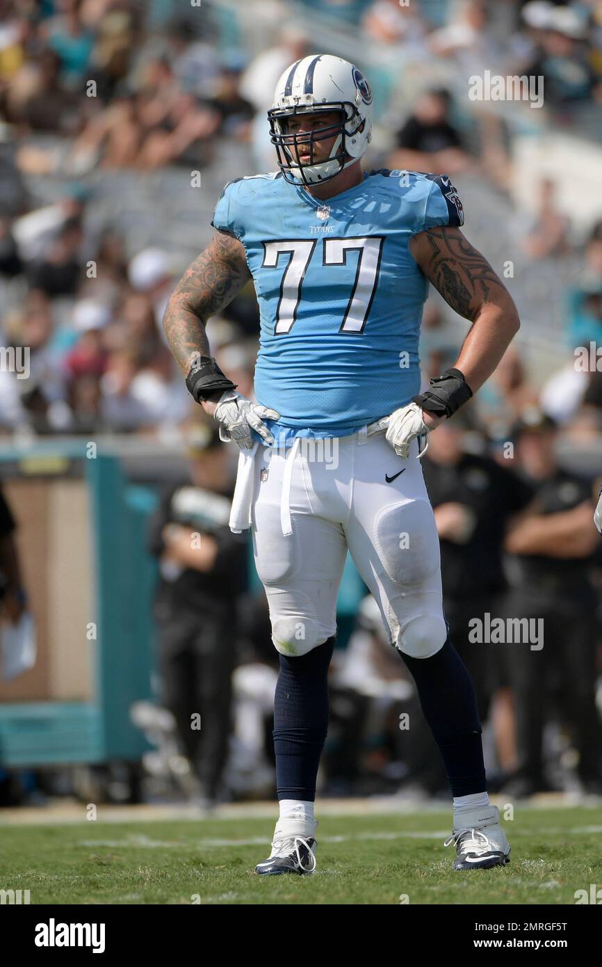 Tennessee Titans offensive tackle Taylor Lewan (77) waits for a play ...