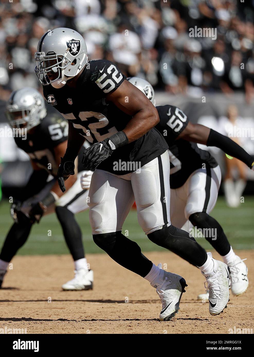 Oakland Raiders defensive end Khalil Mack (52) against the New York ...