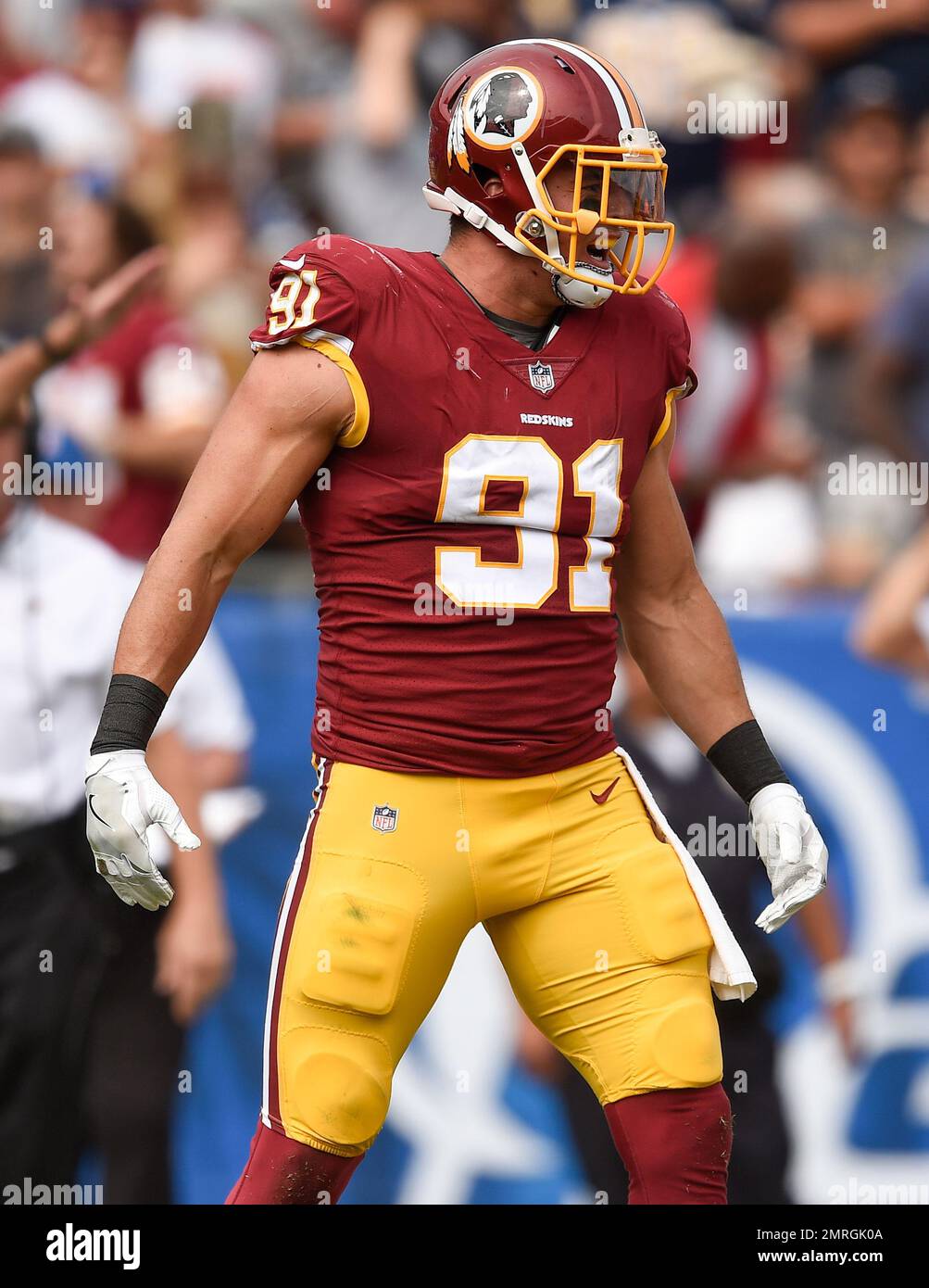 Washington Redskins linebacker Ryan Kerrigan (91) reacts during the ...
