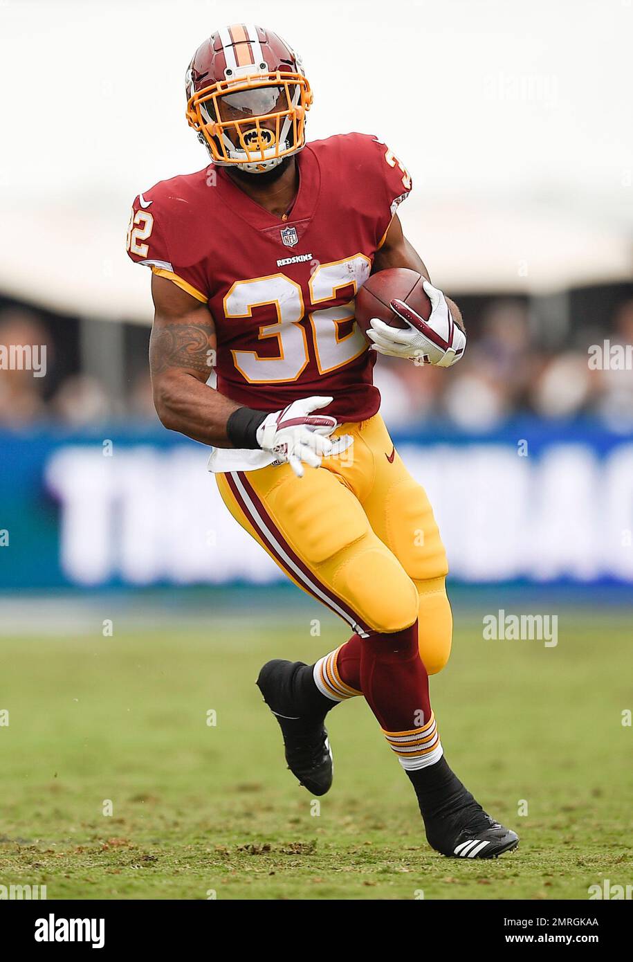 Washington Redskins running back Samaje Perine (32) in action during ...