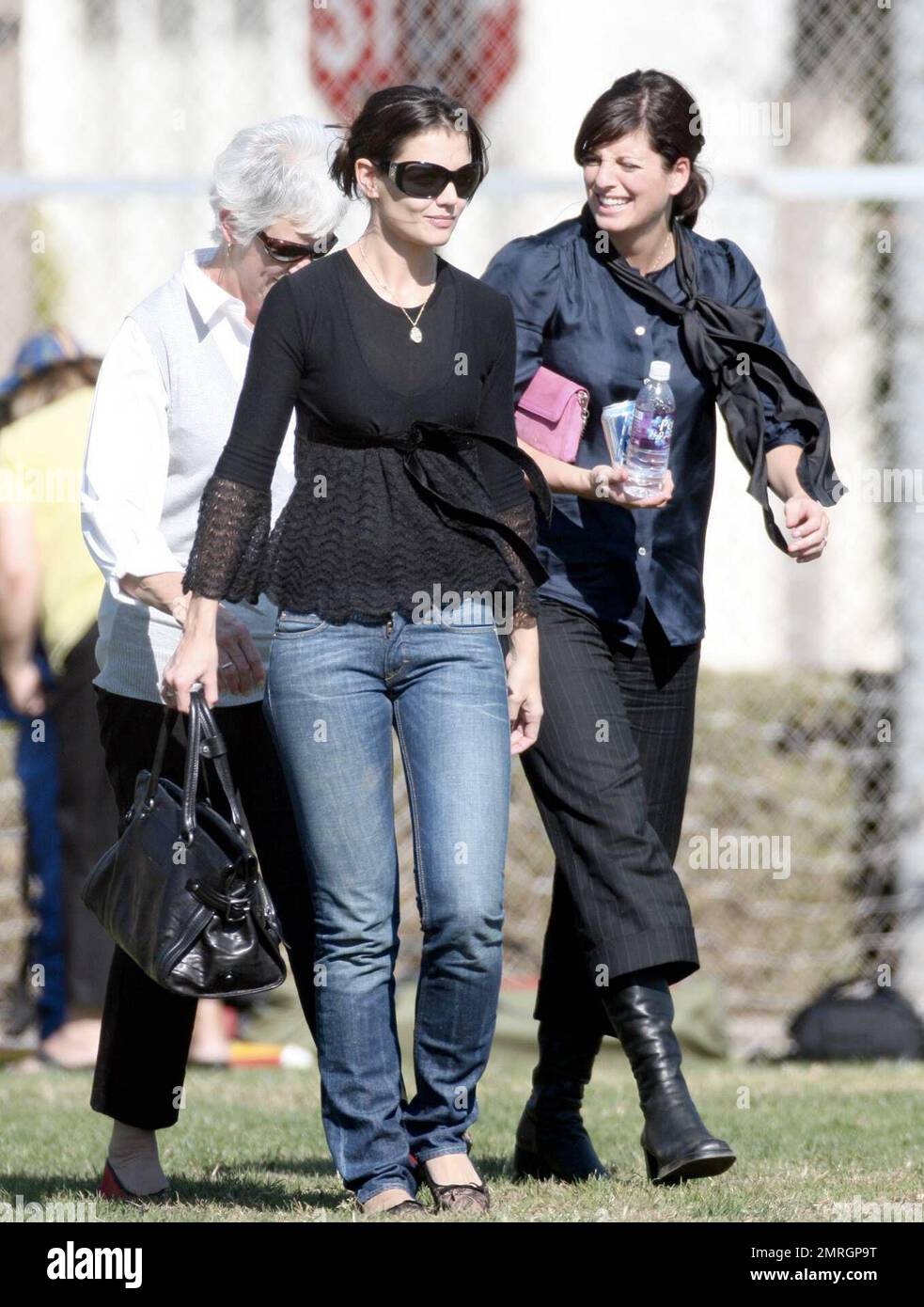 Katie Holmes makes another trip to the ball park, this time with her ...
