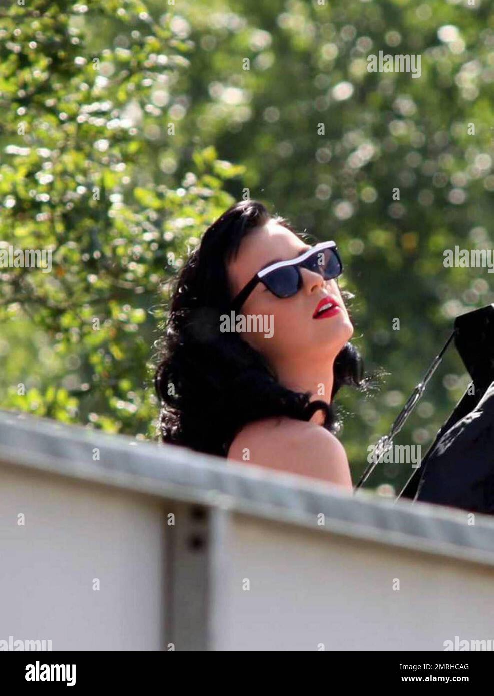 EXCLUSIVE!! Katy Perry gives an interview for UK network T4 on their ...