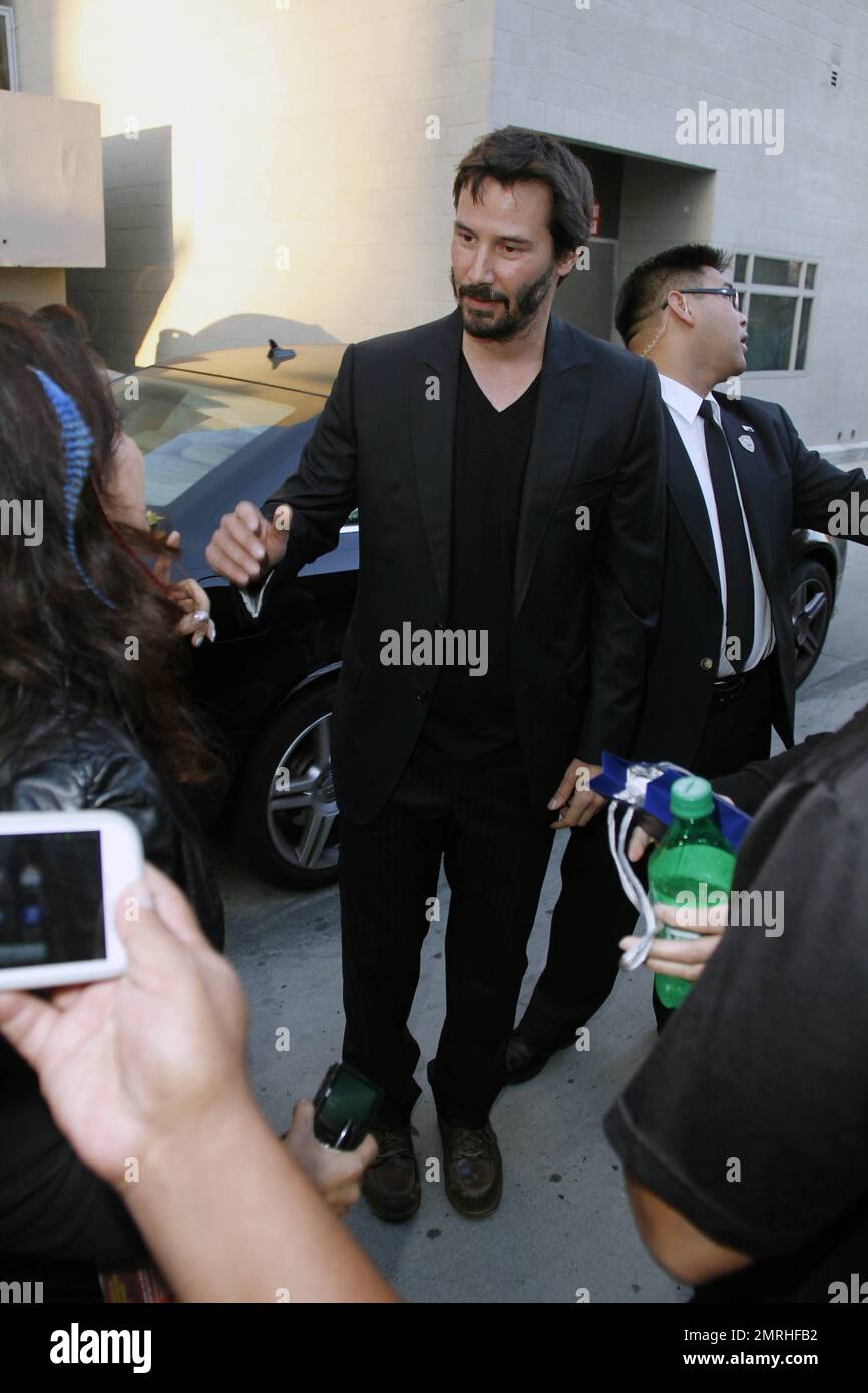 EXCLUSIVE!! Keanu Reeves signs autographs and chats with fans outside ...