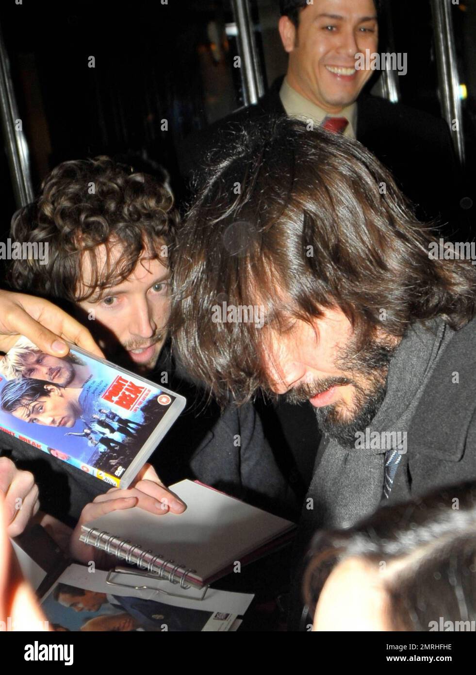 Actor keanu reeves signing autographs hi-res stock photography and ...