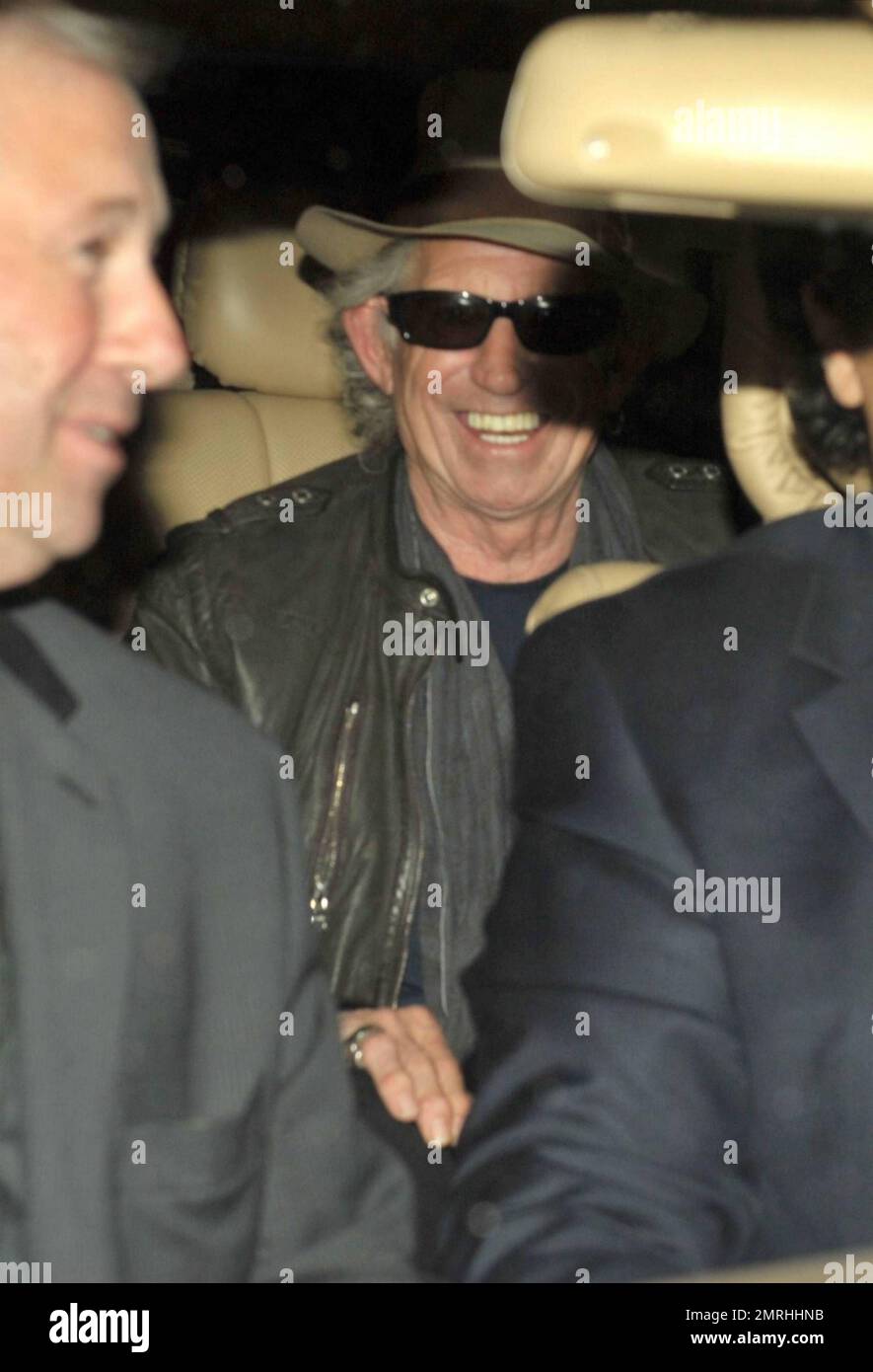 EXCLUSIVE!! Legendary Rolling Stones rocker Keith Richards leaves the ...
