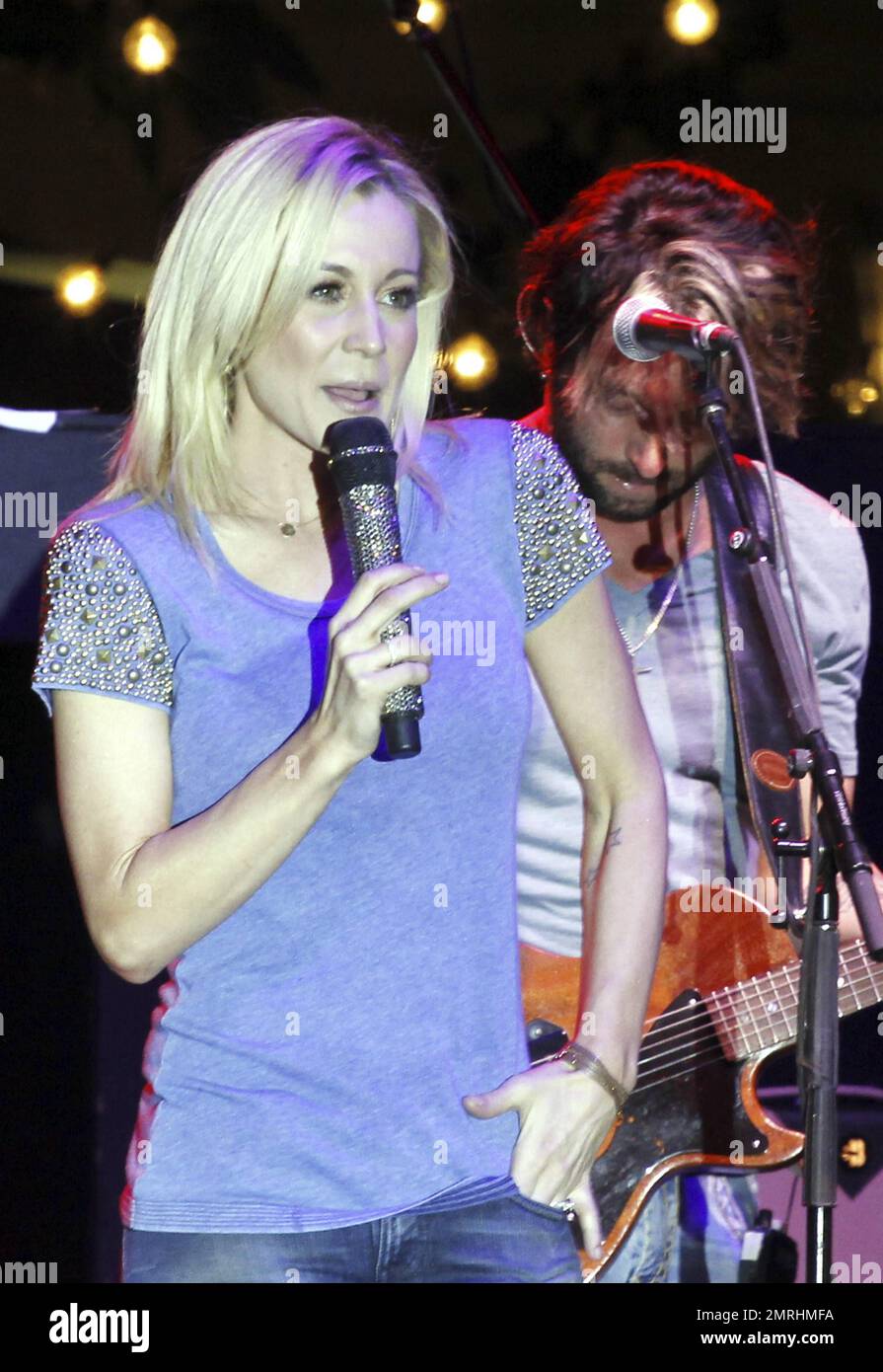 Country music superstar and former "American Idol" contestant Kellie ...