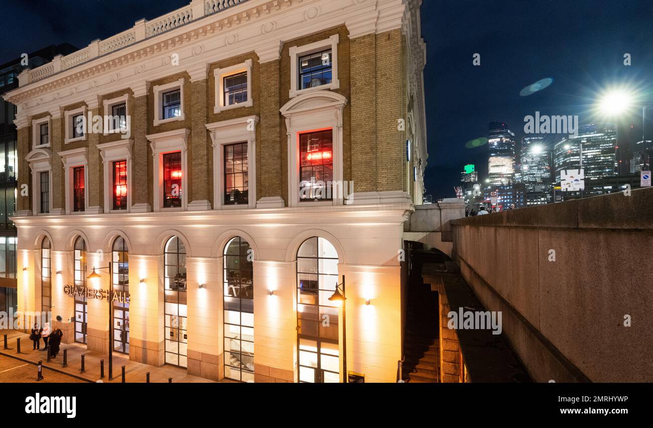 Glazier's hall hi-res stock photography and images - Alamy