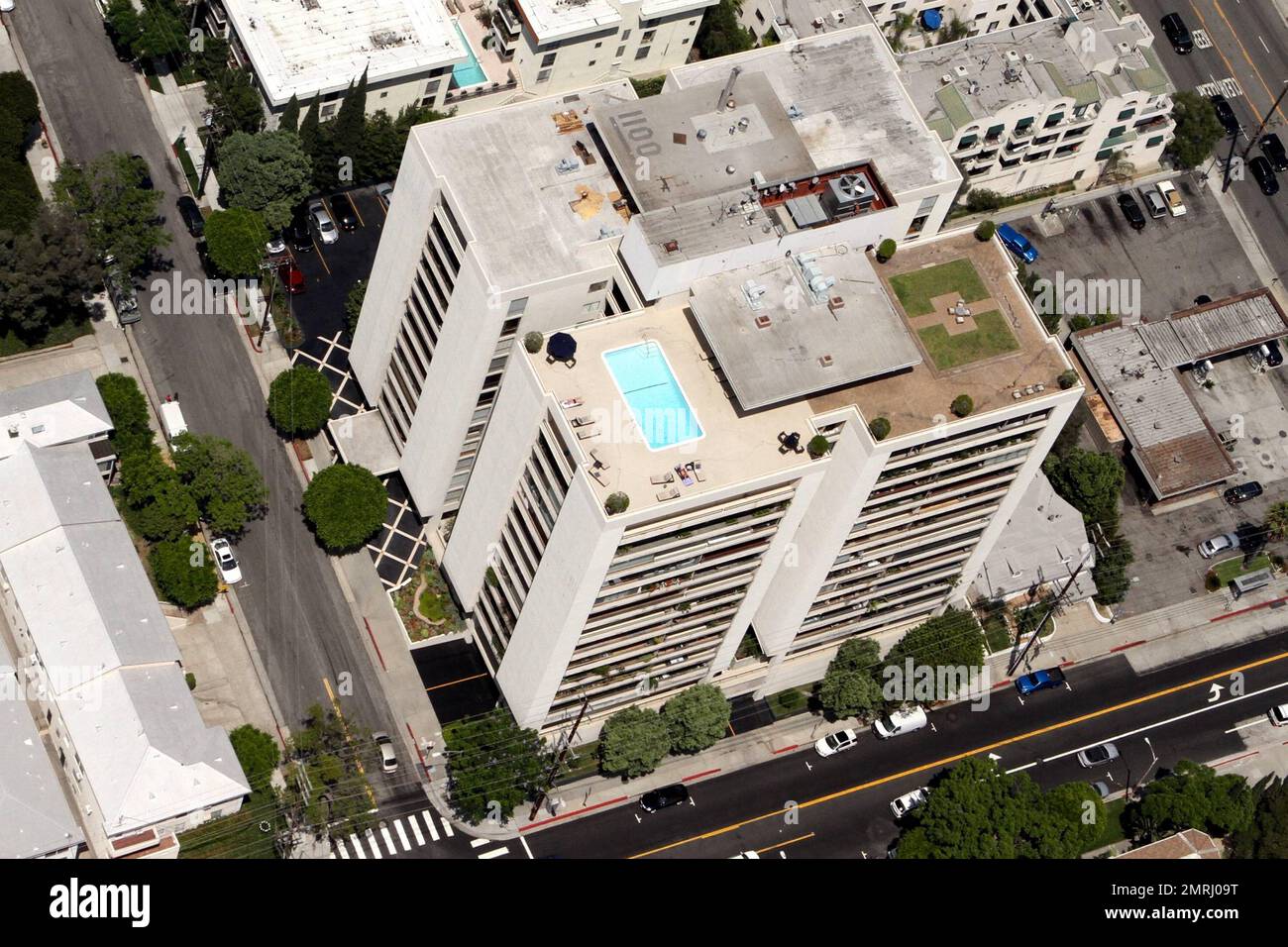 Aerial views of Kelly Osbourne's luxury condo building, which is the ...