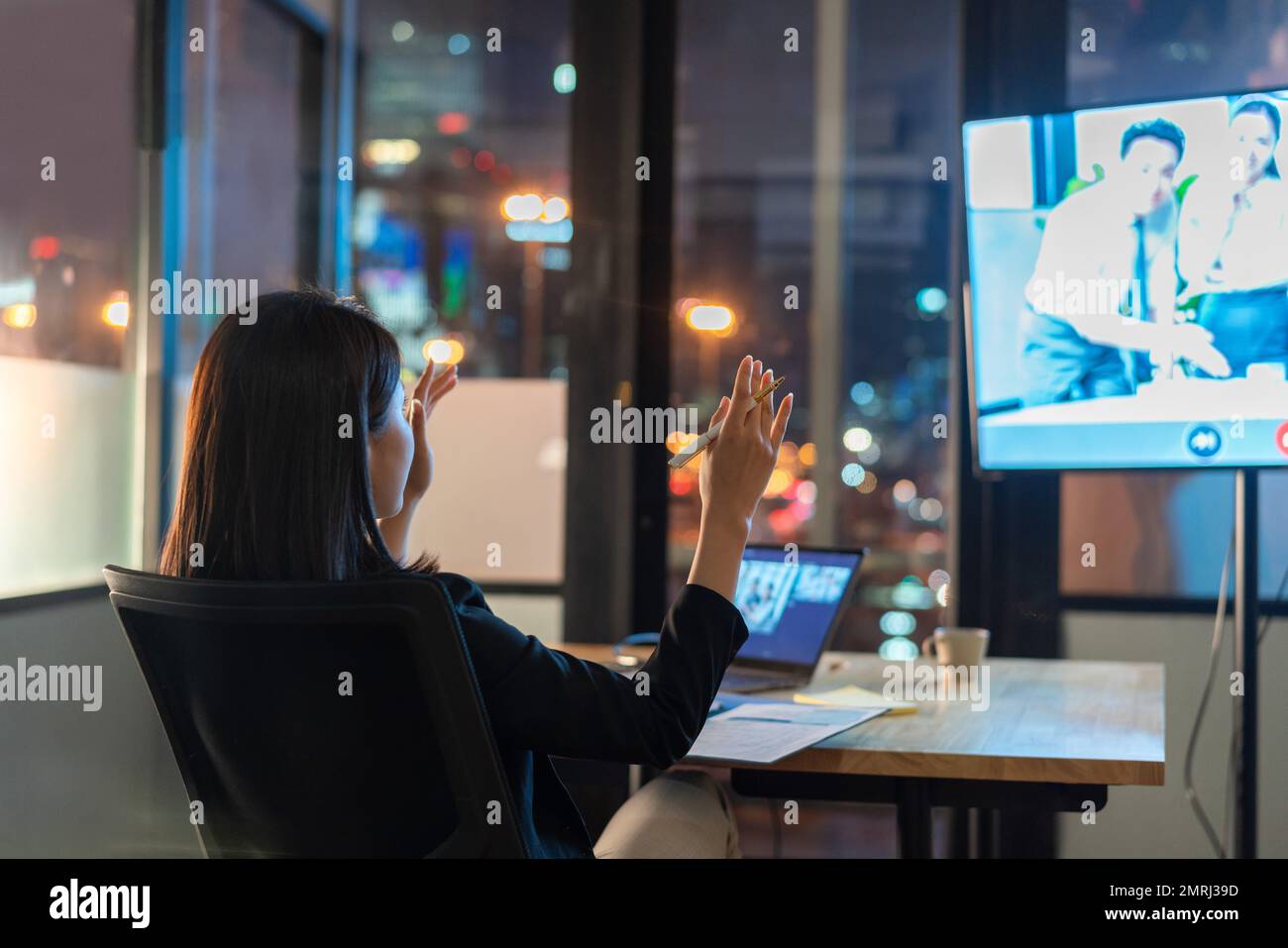 Lady business video conference screen hi-res stock photography and ...