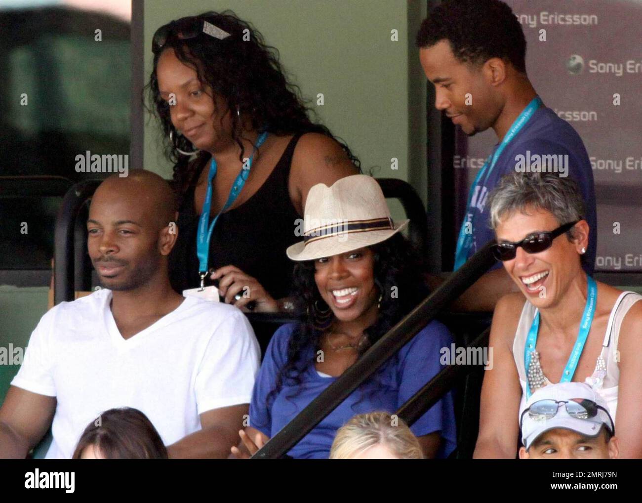 Singer and songwriter Kelly Rowland watches her friend Serena Williams ...
