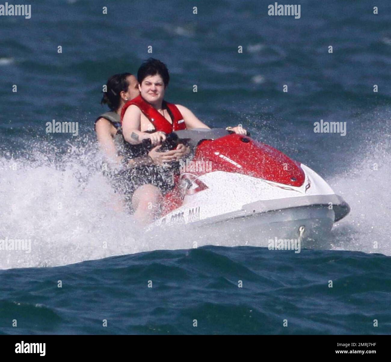 Looks like even dare devil Kelly Osbourne is afraid of her own stunts ...