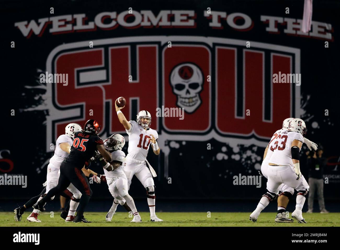Stanford quarterback Keller Chryst throws a pass during the first half ...