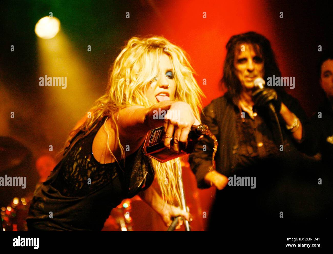 Ke$ha performed as a special guest at rock legend Alice Cooper's show ...