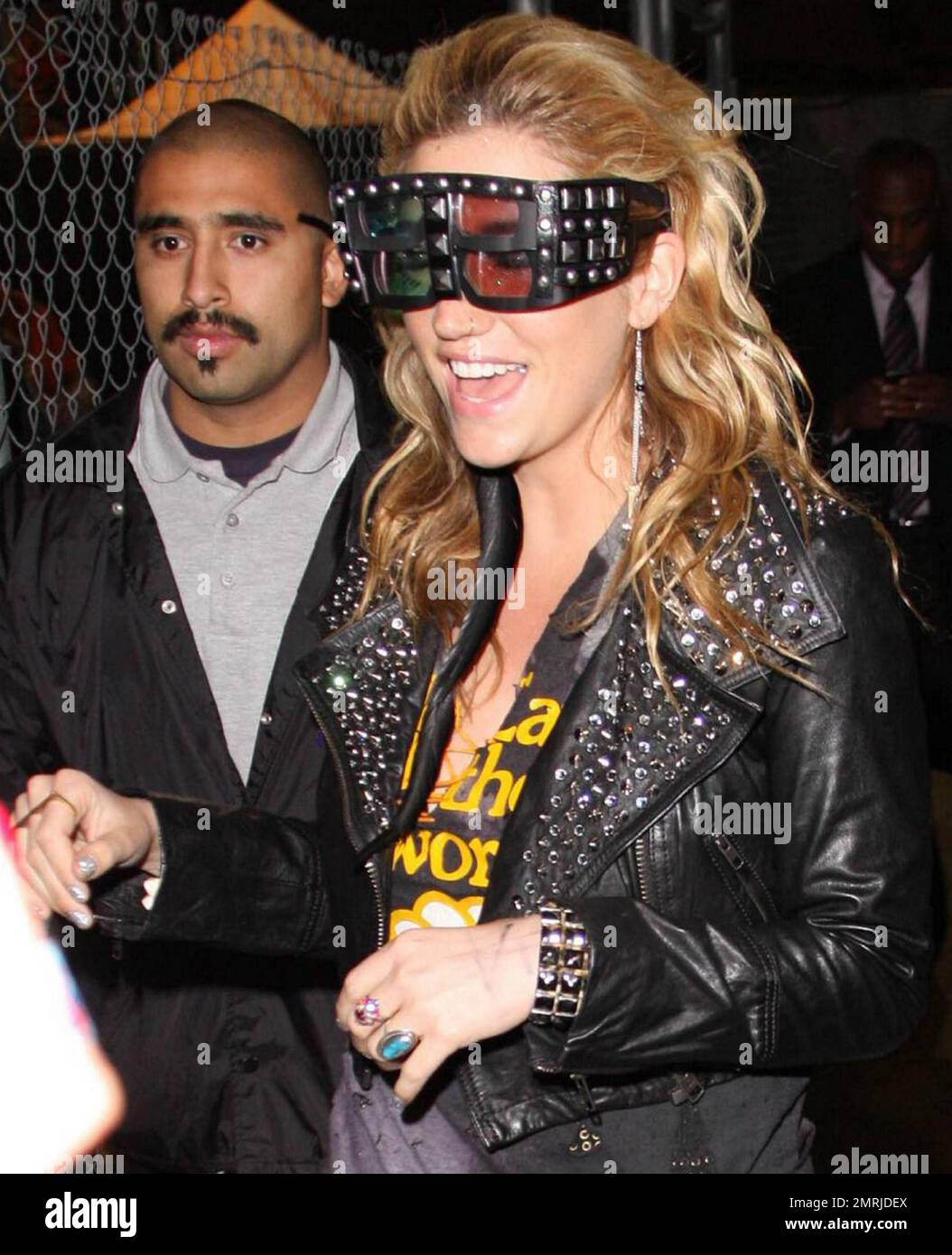 Days after performing at the American Music Awards singer Ke$ha (Kesha ...