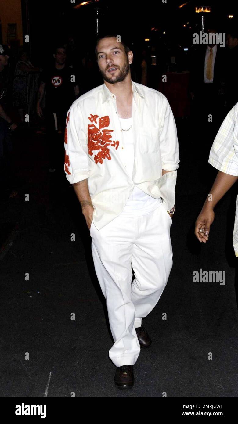 Exclusive!! Kevin Federline looked like he needed a night out ...