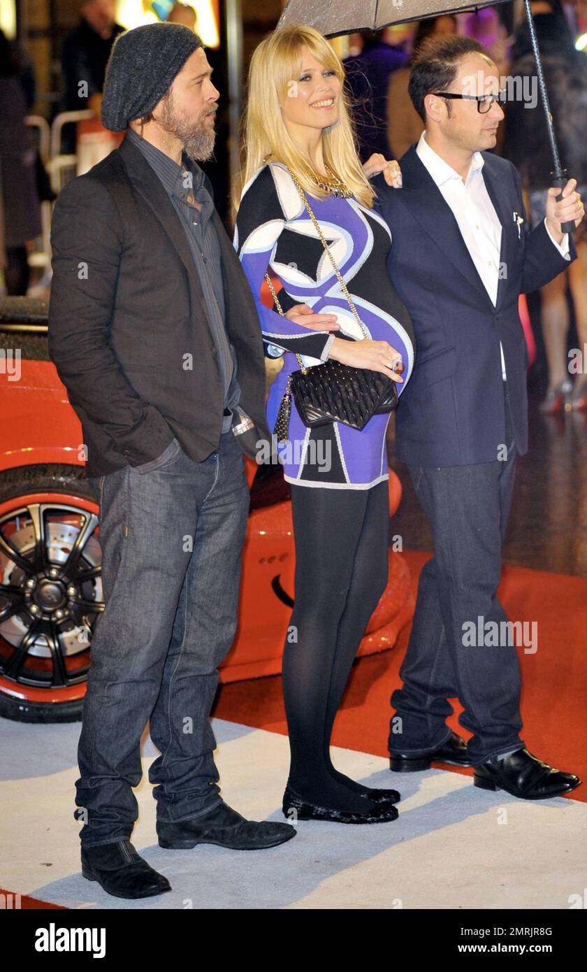 Brad Pitt poses with the very pregnant Claudia Schiffer and Matthew ...