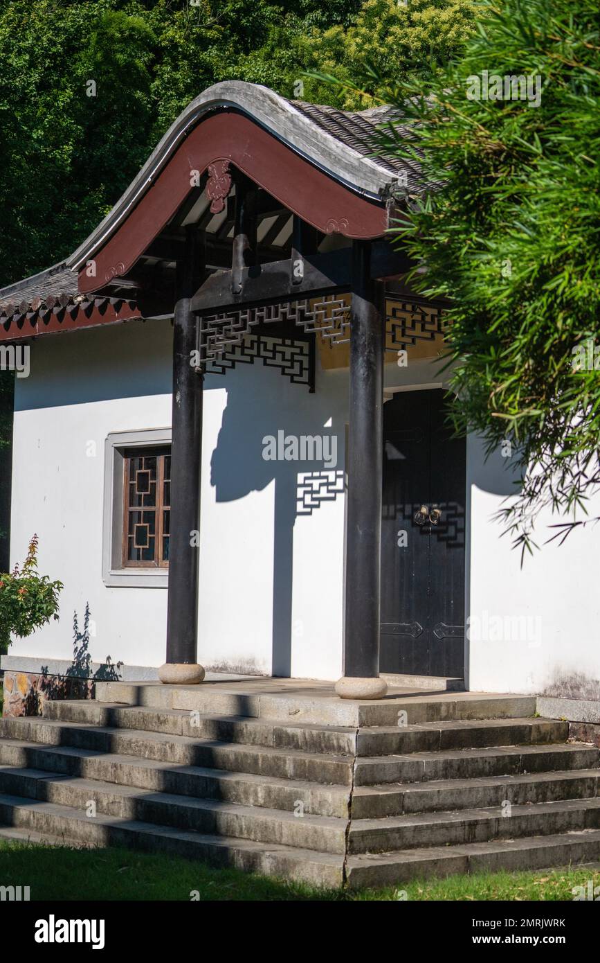 Lake forest academy hi-res stock photography and images - Alamy