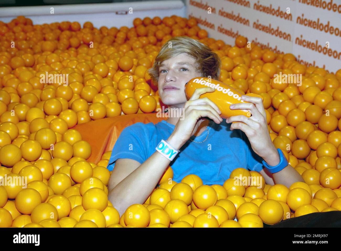 Cody Simpson clowns around in a ball pit at the Nickelodeon Australia ...