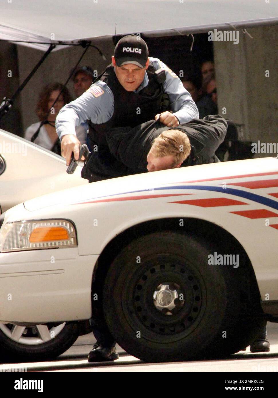 Exclusive!! Kiefer Sutherland is in trouble with the law again! This ...