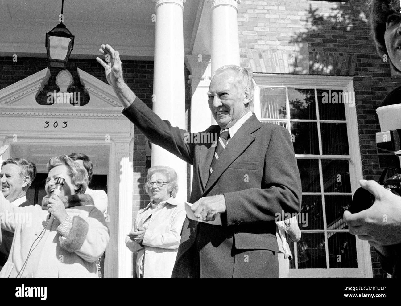 Harold "Red" Grange, the legendary "Galloping Ghost" of Illinois ...