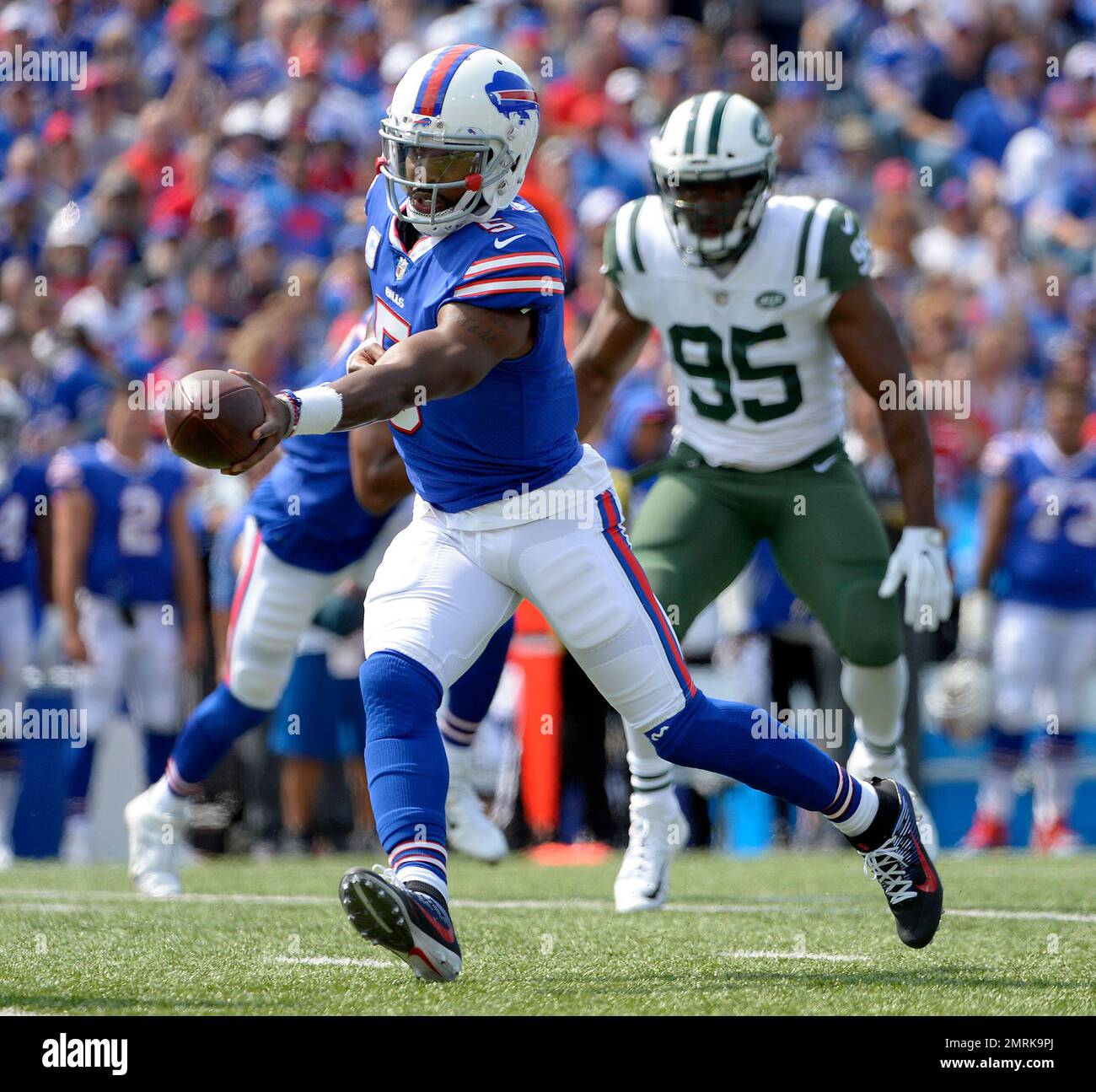 Buffalo Bills quarterback Tyrod Taylor (5) during the first half of an ...