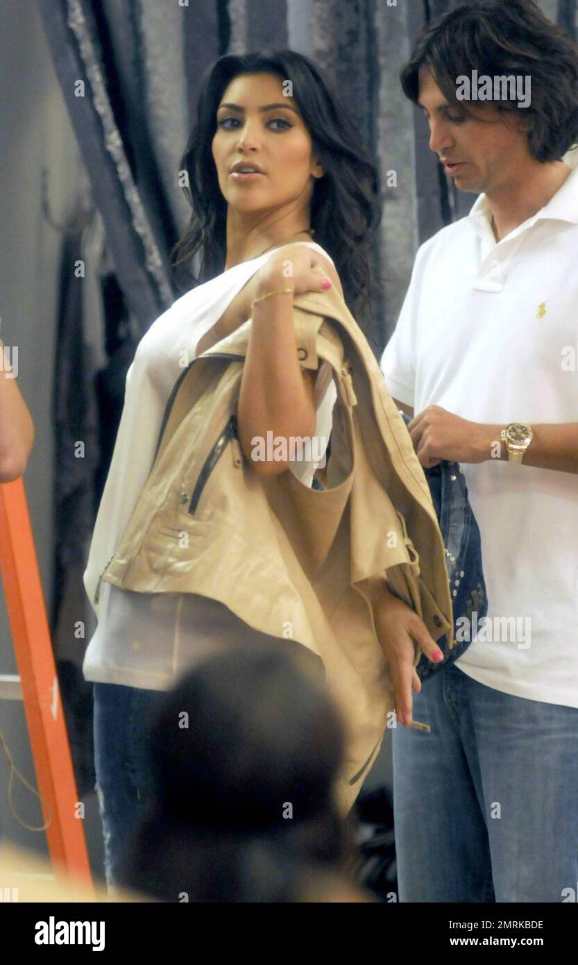 Kim Kardashian and her sisters Khloe and Kourtney prepare their new ...