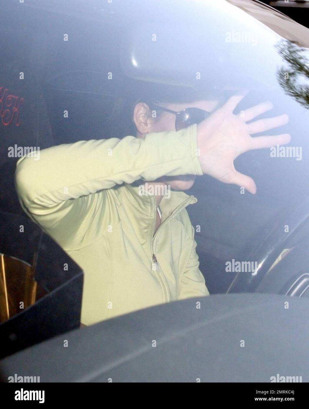 Kim Kardashian uses some of her favorite designers to hide from ...