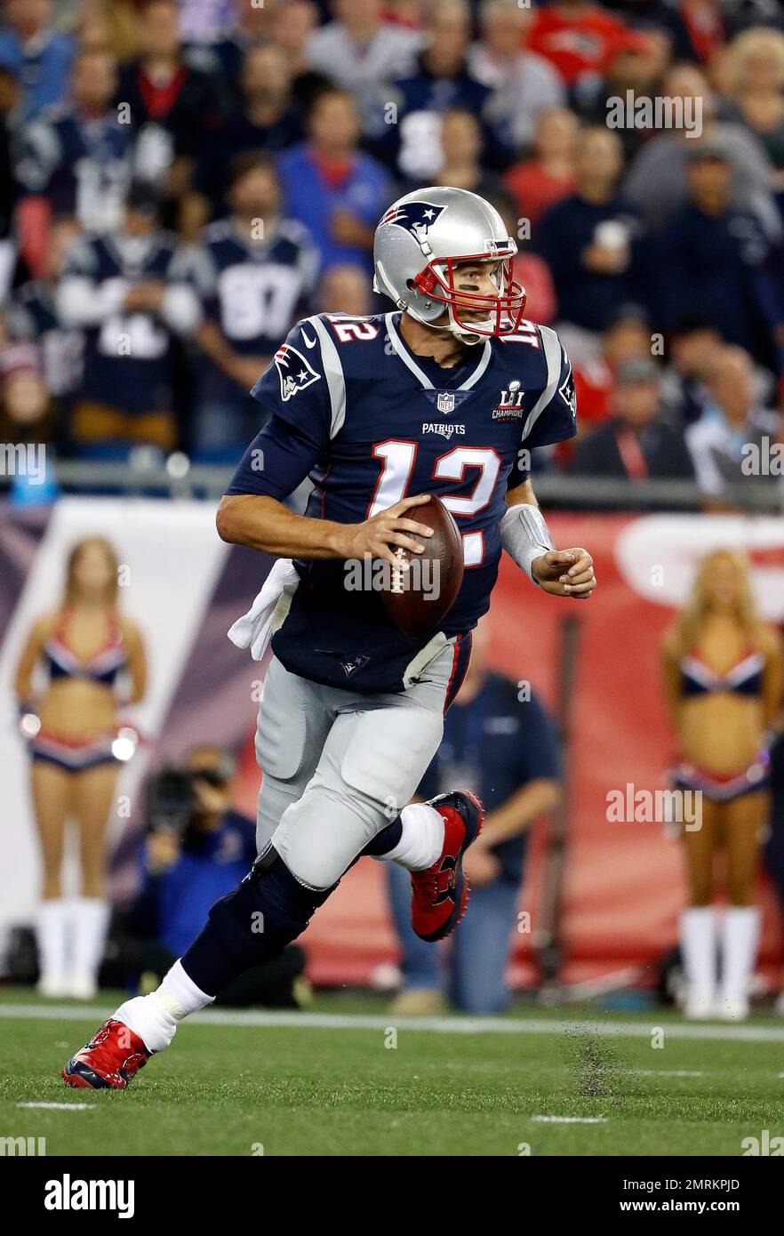 New England Patriots quarterback Tom Brady drops back to pass during an ...