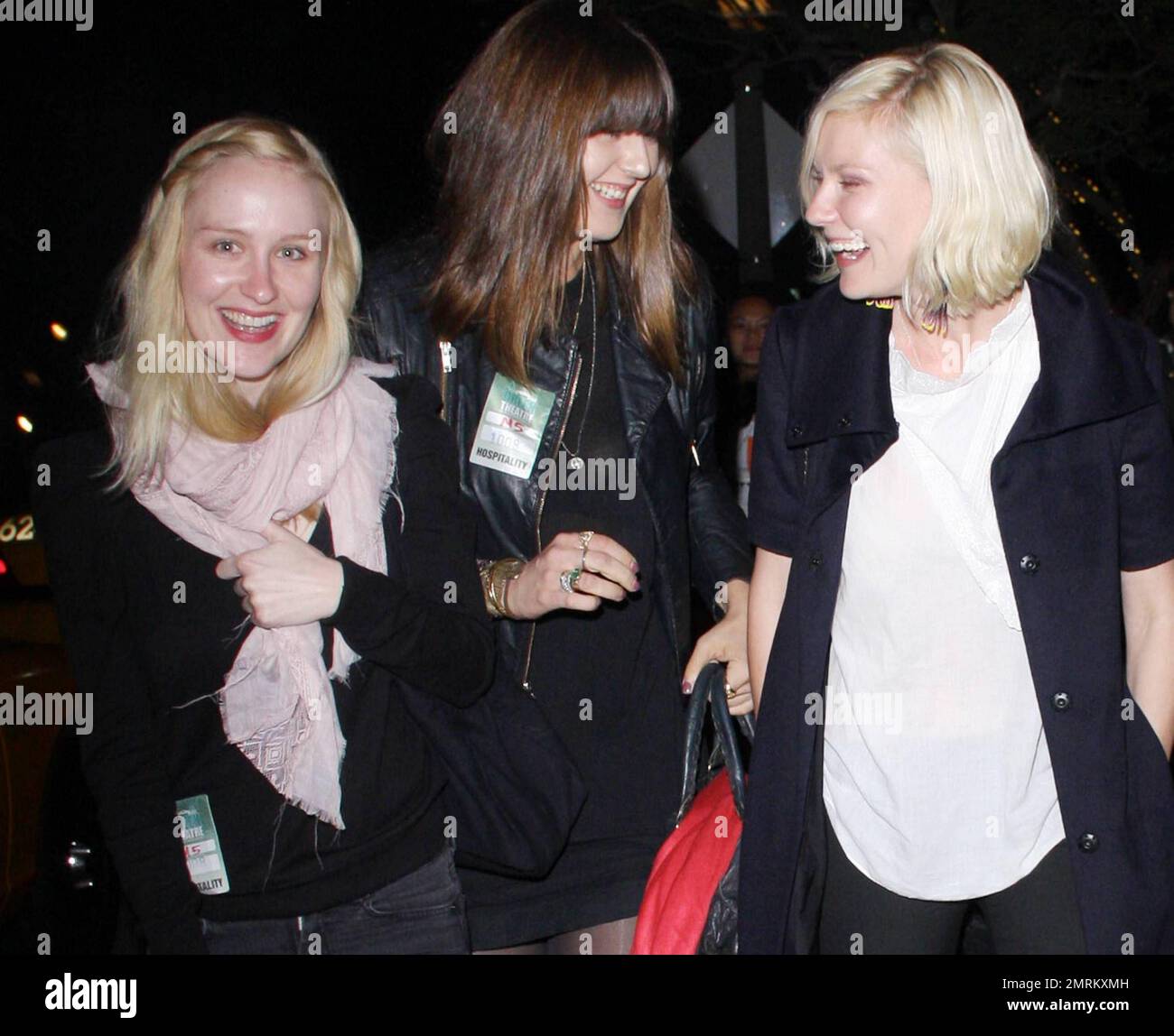 Actress Kirsten Dunst and boyfriend, Rilo Kiley drummer Jason Boesel ...