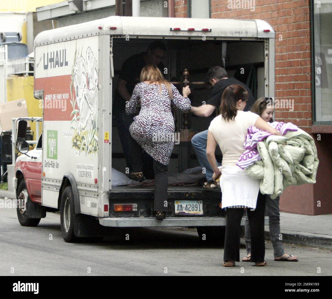 Exclusive!! Kirstie Alley flaunts her new figure in a skin tight outfit ...