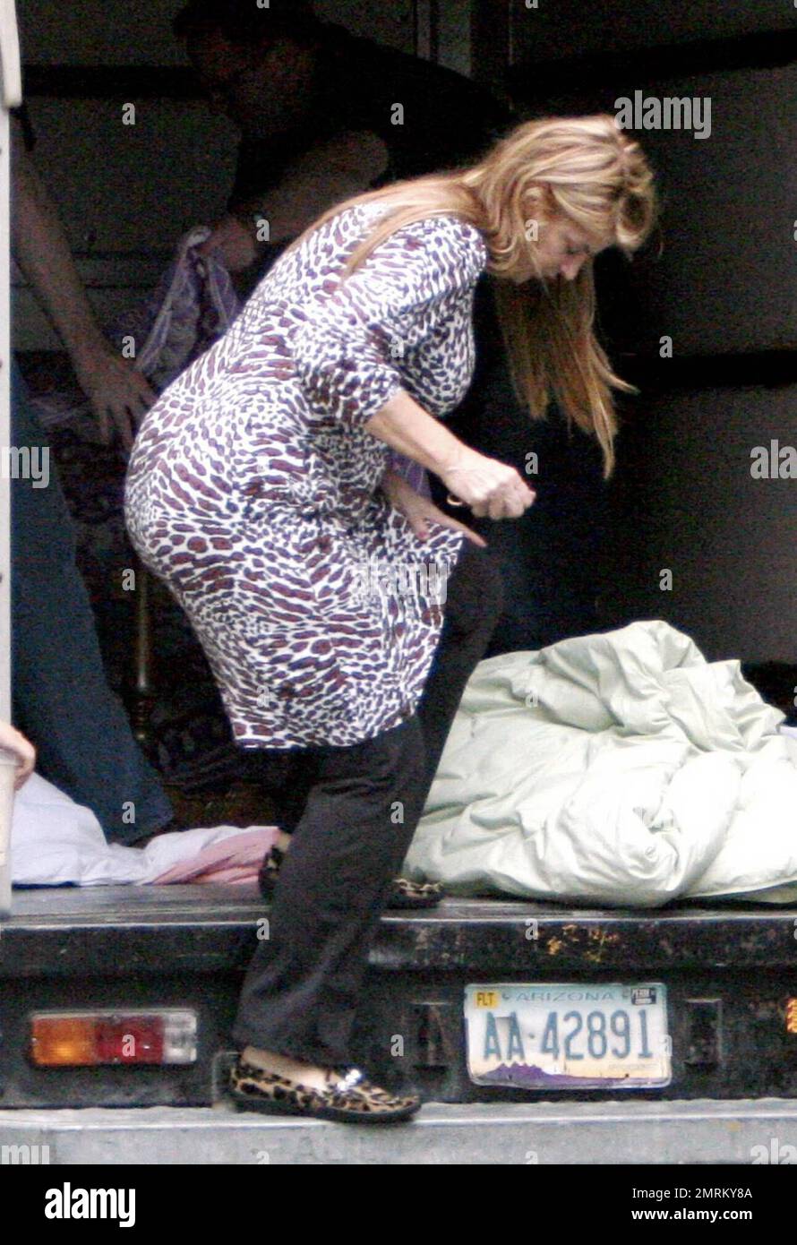 Kirstie alley fat actress hi-res stock photography and images - Alamy