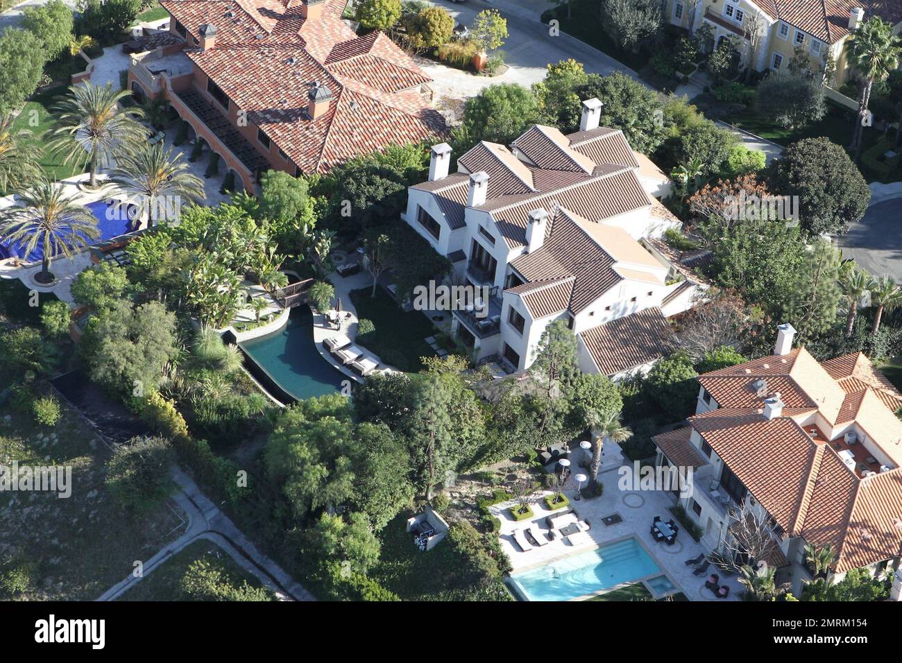 Mulholland Estates Who Lives In