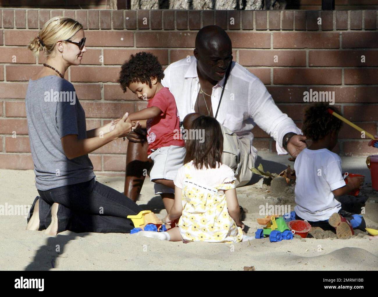 Supermodel Heidi Klum and husband and singer Seal spend quality time ...