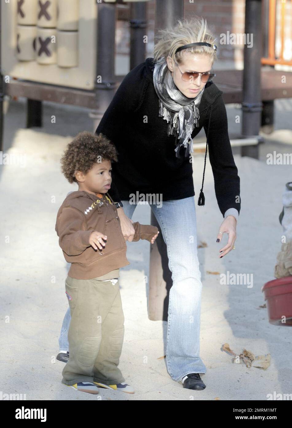 Heidi Klum Takes Her Daughter Leni And Two Sons Henry And Johan To The