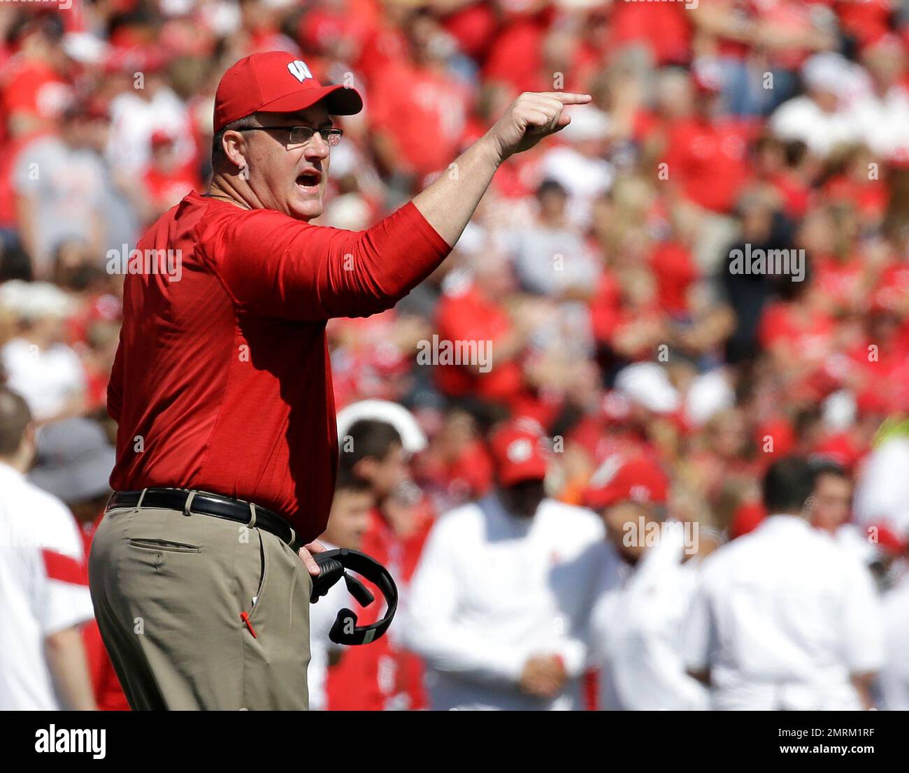 Wisconsin head coach Paul Chryst yells from the sideline during an NCAA ...
