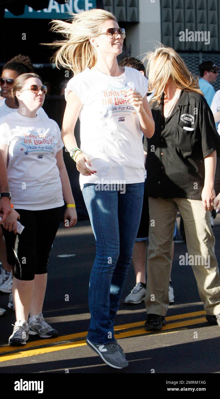 Heidi Klum, Melanie Griffith and Jaime Lee Curtis join forces to ...
