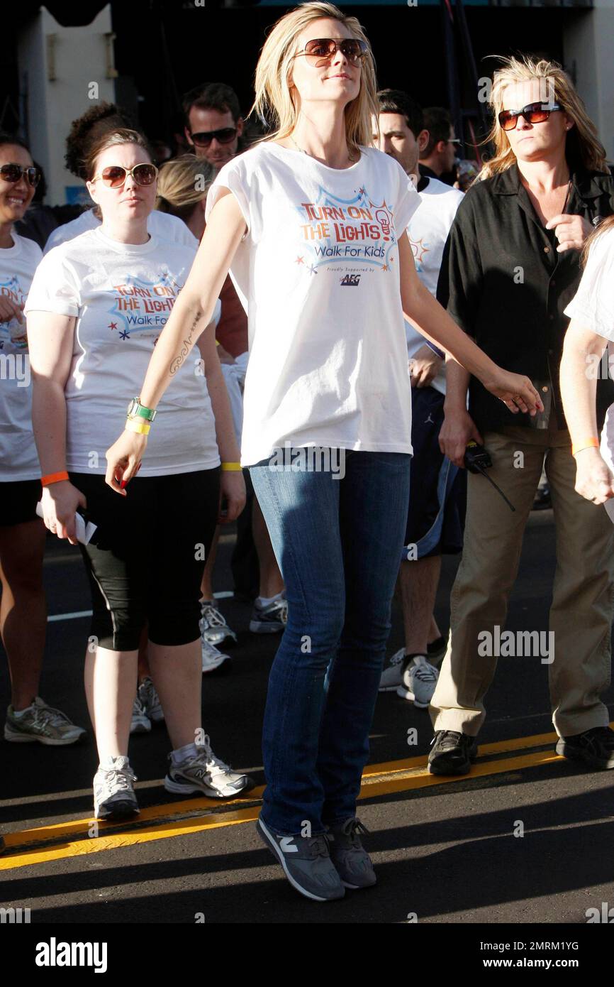 Heidi Klum, Melanie Griffith and Jaime Lee Curtis join forces to ...