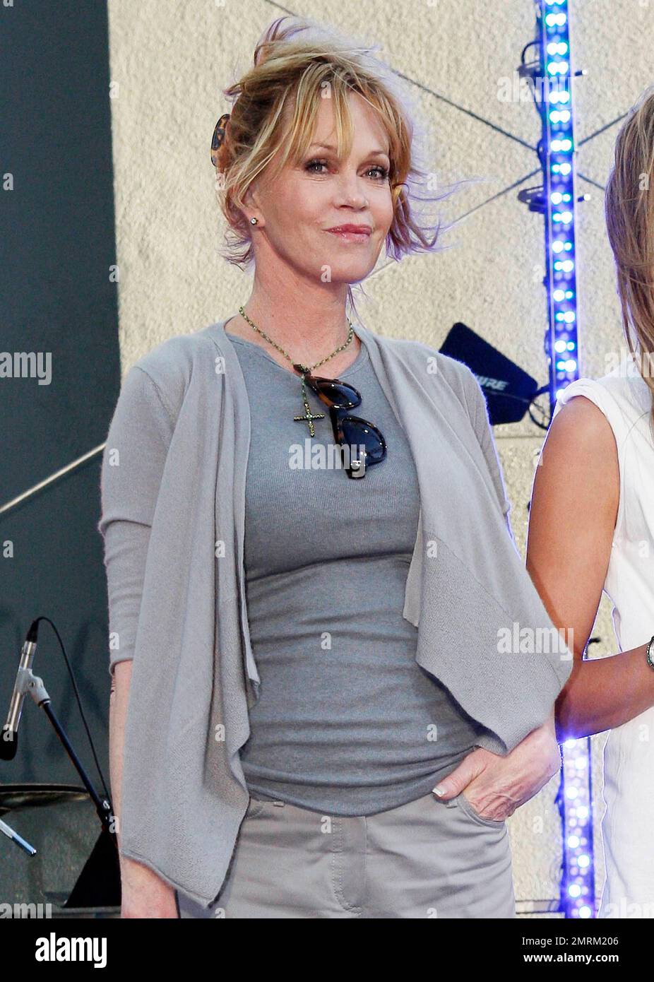 Heidi Klum, Melanie Griffith and Jaime Lee Curtis join forces to ...