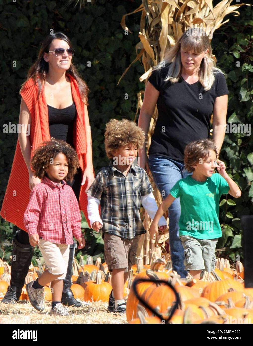 Heidi Klum and Seal's kids pay their annual visit to the Pumpkin Patch ...