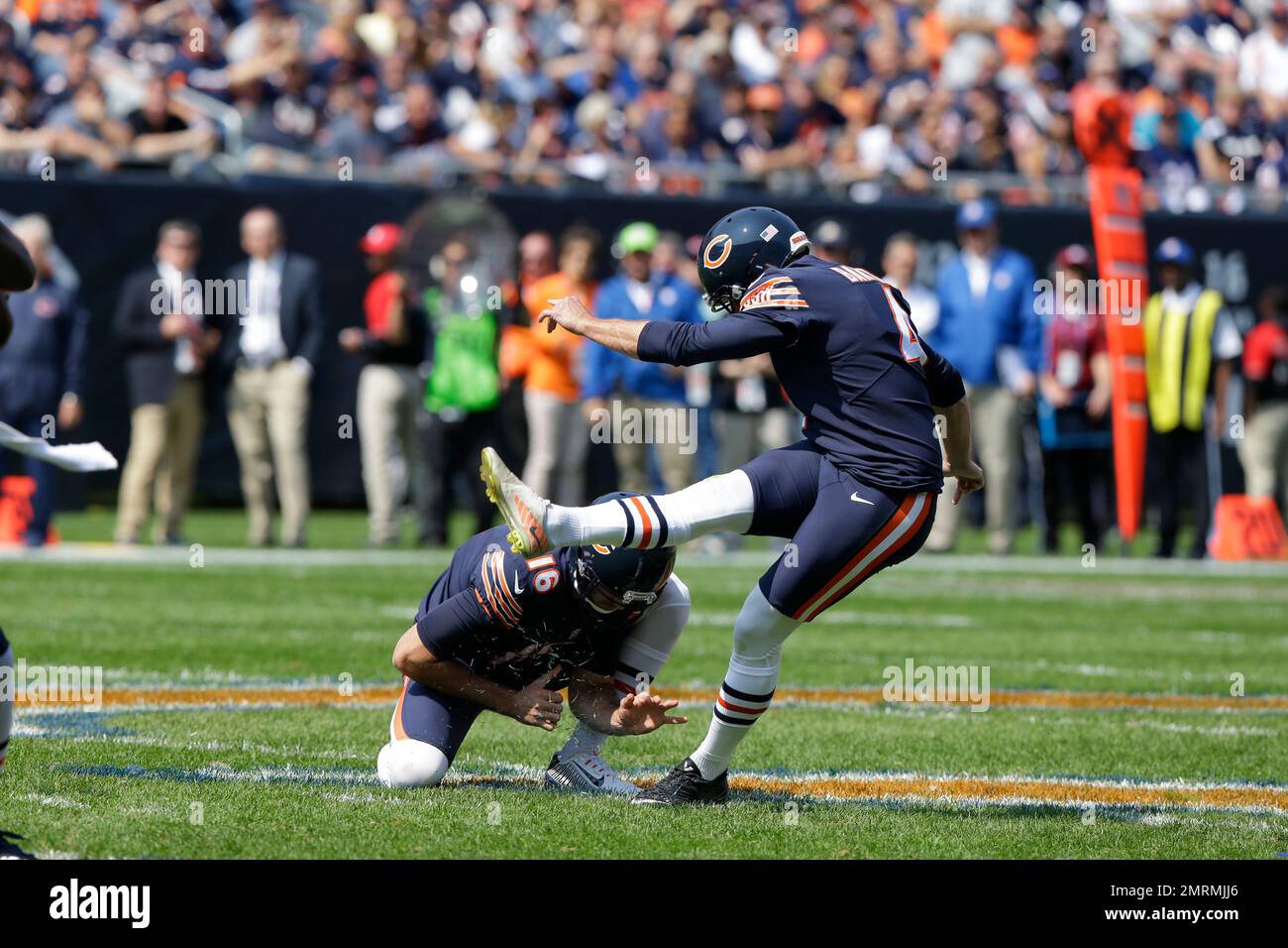Chicago Bears kicker Connor Barth (4) kicks a field goal during the ...