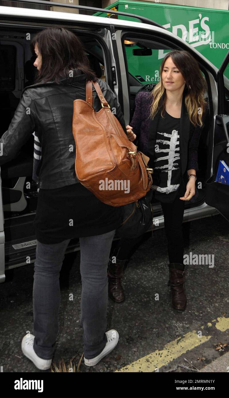 EXCLUSIVE!! Rocker KT Tunstall signs autographs for fans as she arrives ...