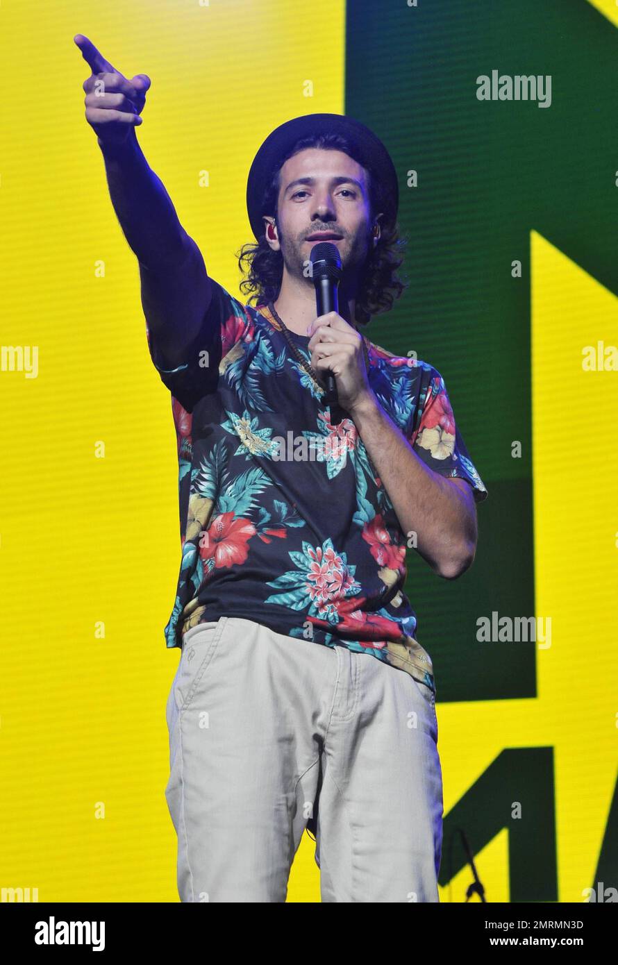 Magic! The Band Lead Singer