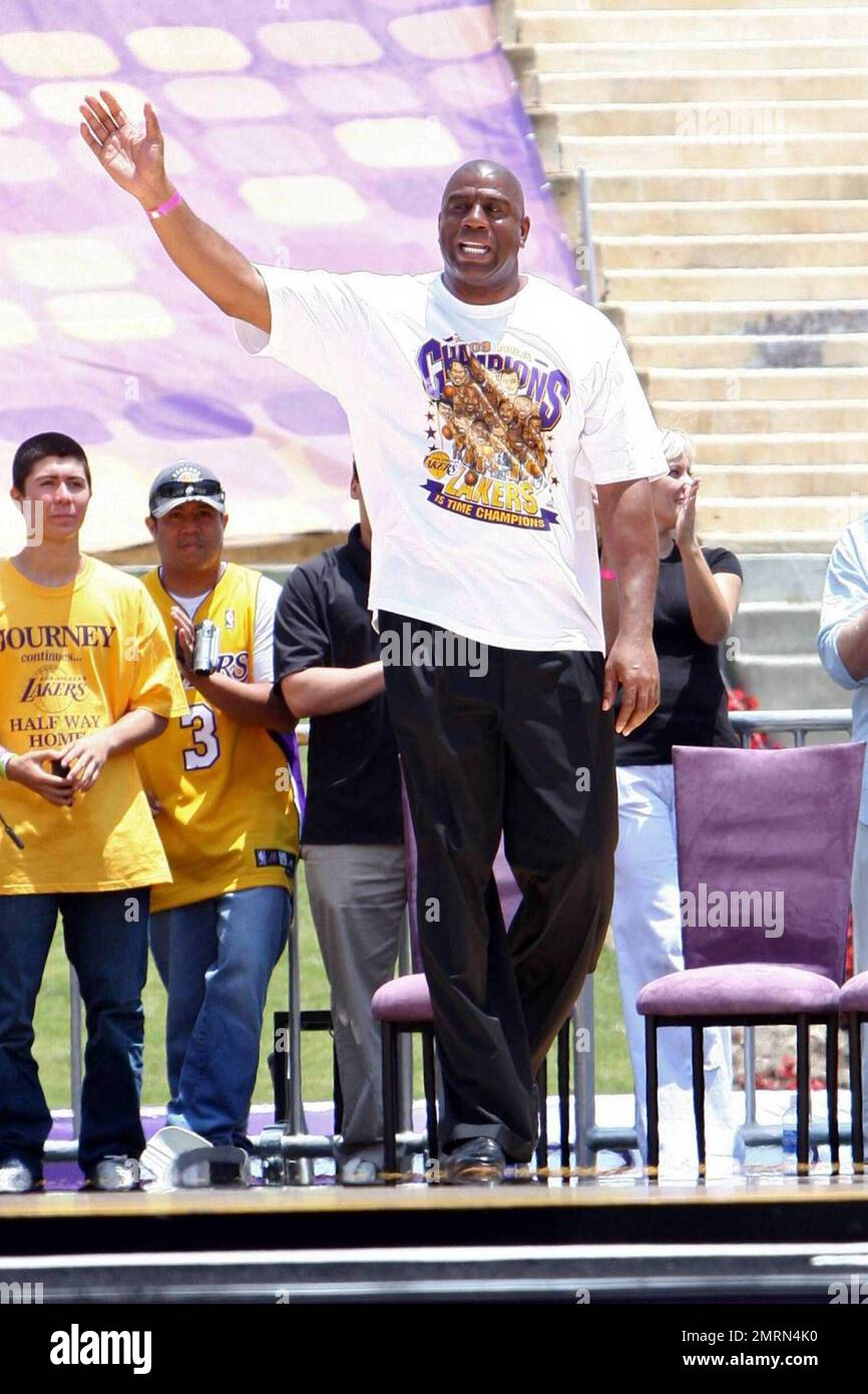 The Los Angeles Lakers celebrate their NBA Championship with a parade ...