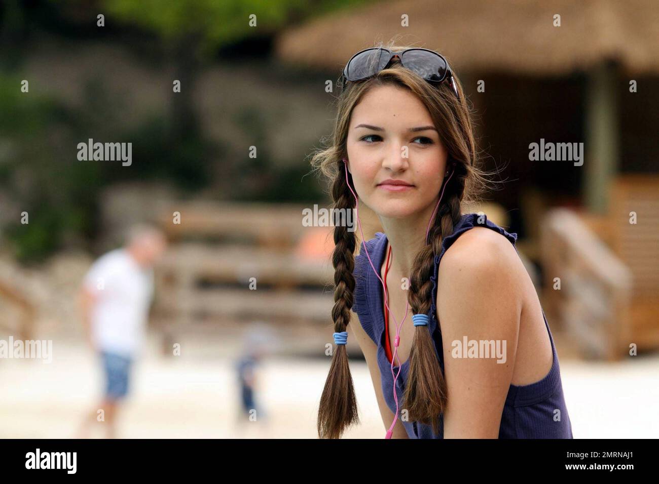 EXCLUSIVE!! Chelsea Ricketts, Justin Baldoni and Amy Yasbeck pose for ...