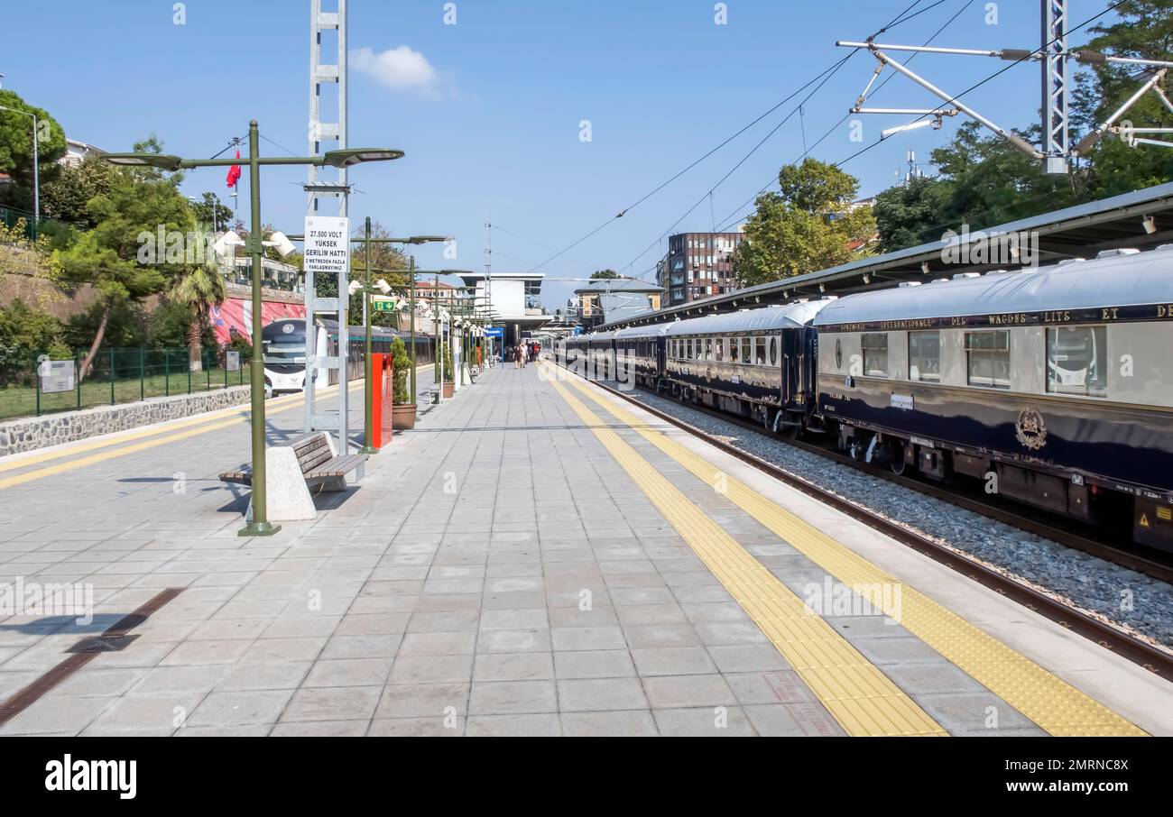 The Venice Simplon Orient Express train on the railway Stock Photo - Alamy