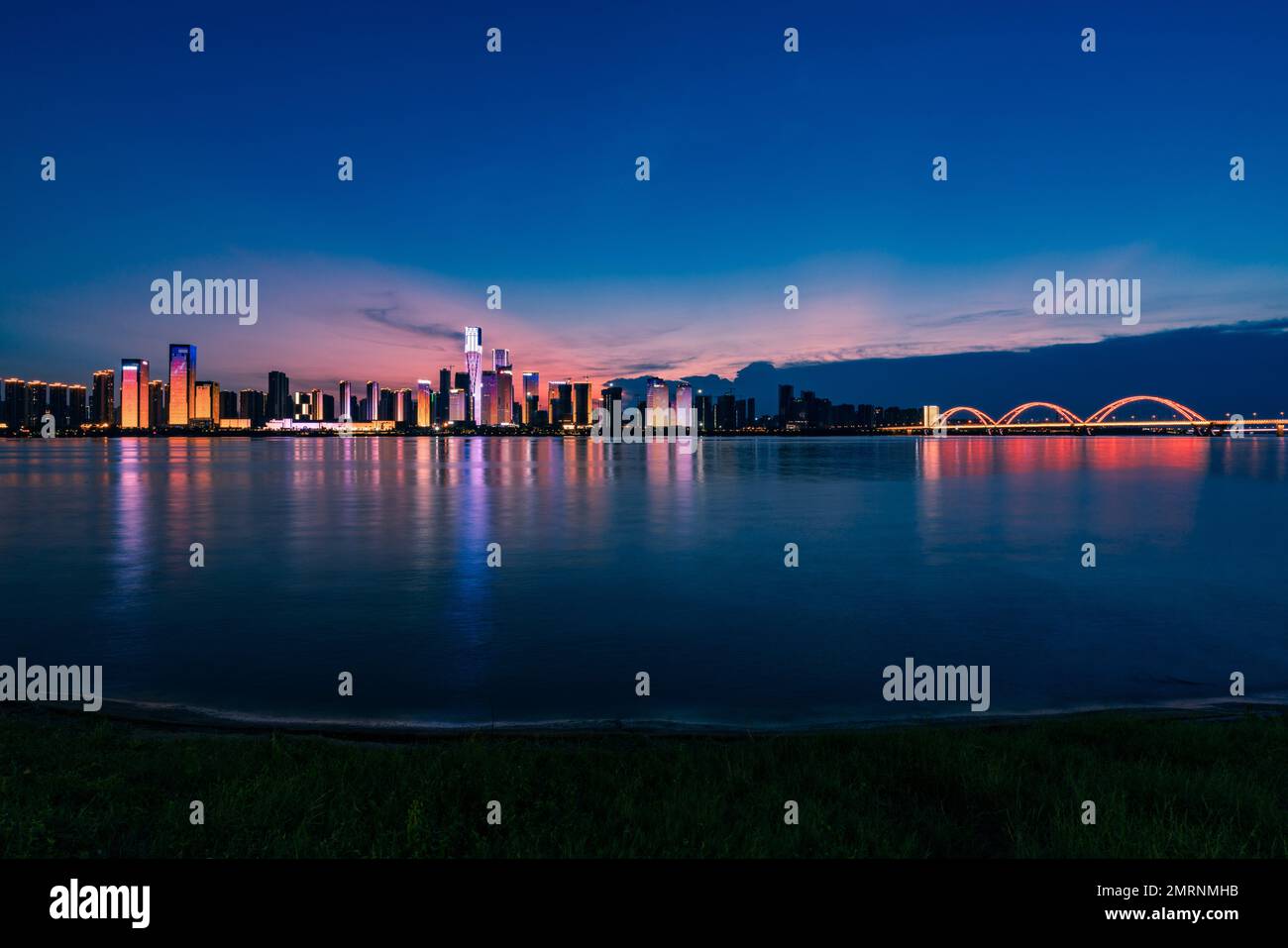 Changsha skyline xiangjiang river hi-res stock photography and images ...